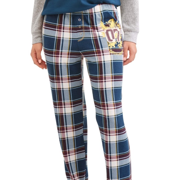 Warner Bros. | Intimates & Sleepwear | Harry Potter Hogwarts Gryffindor ...